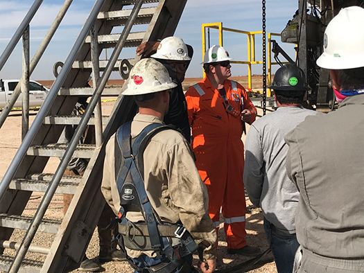 An advanced model for well control training