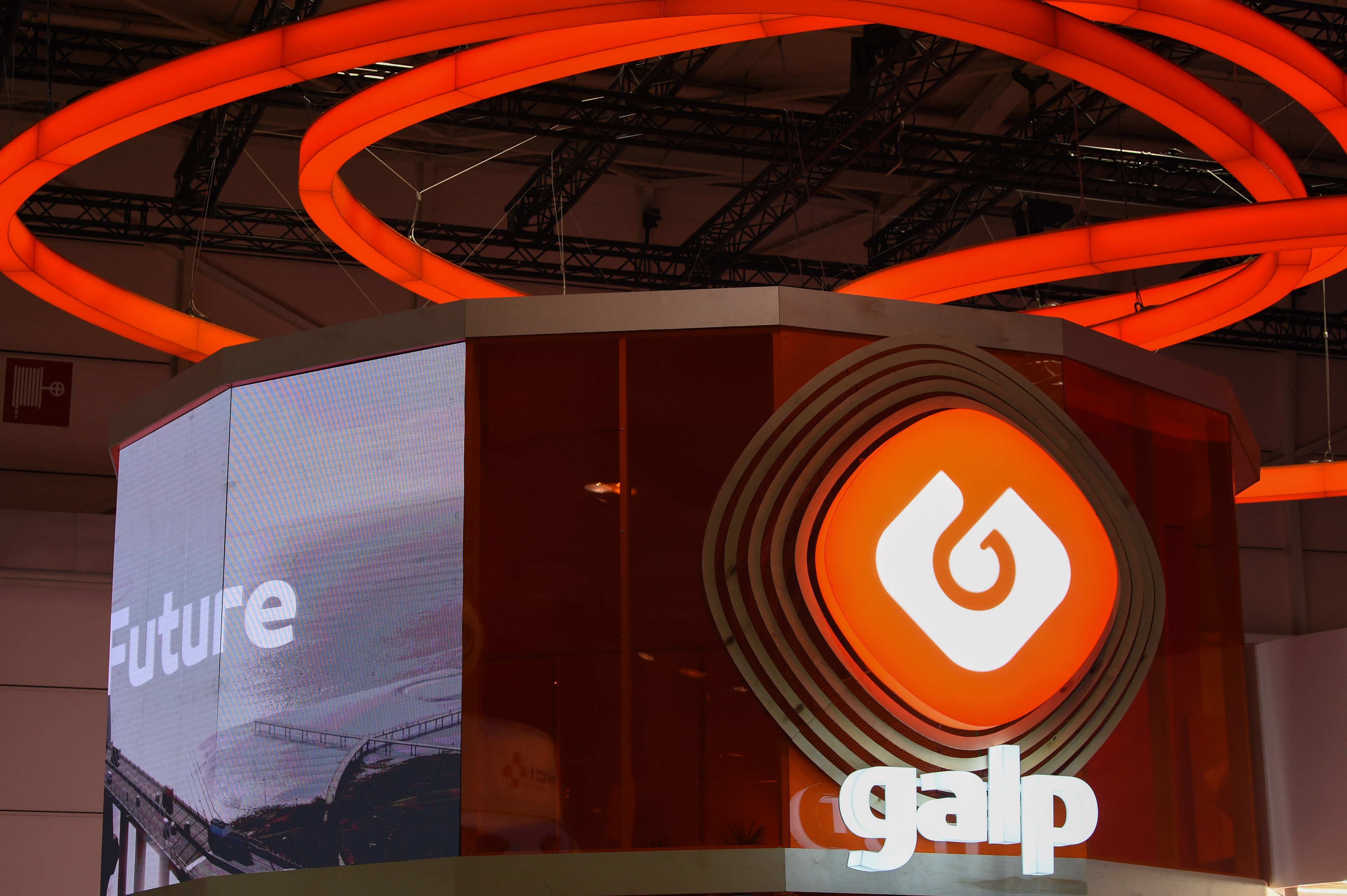 Galp Energia confirms importance of 10 Bbbl Mopane oil discovery ...
