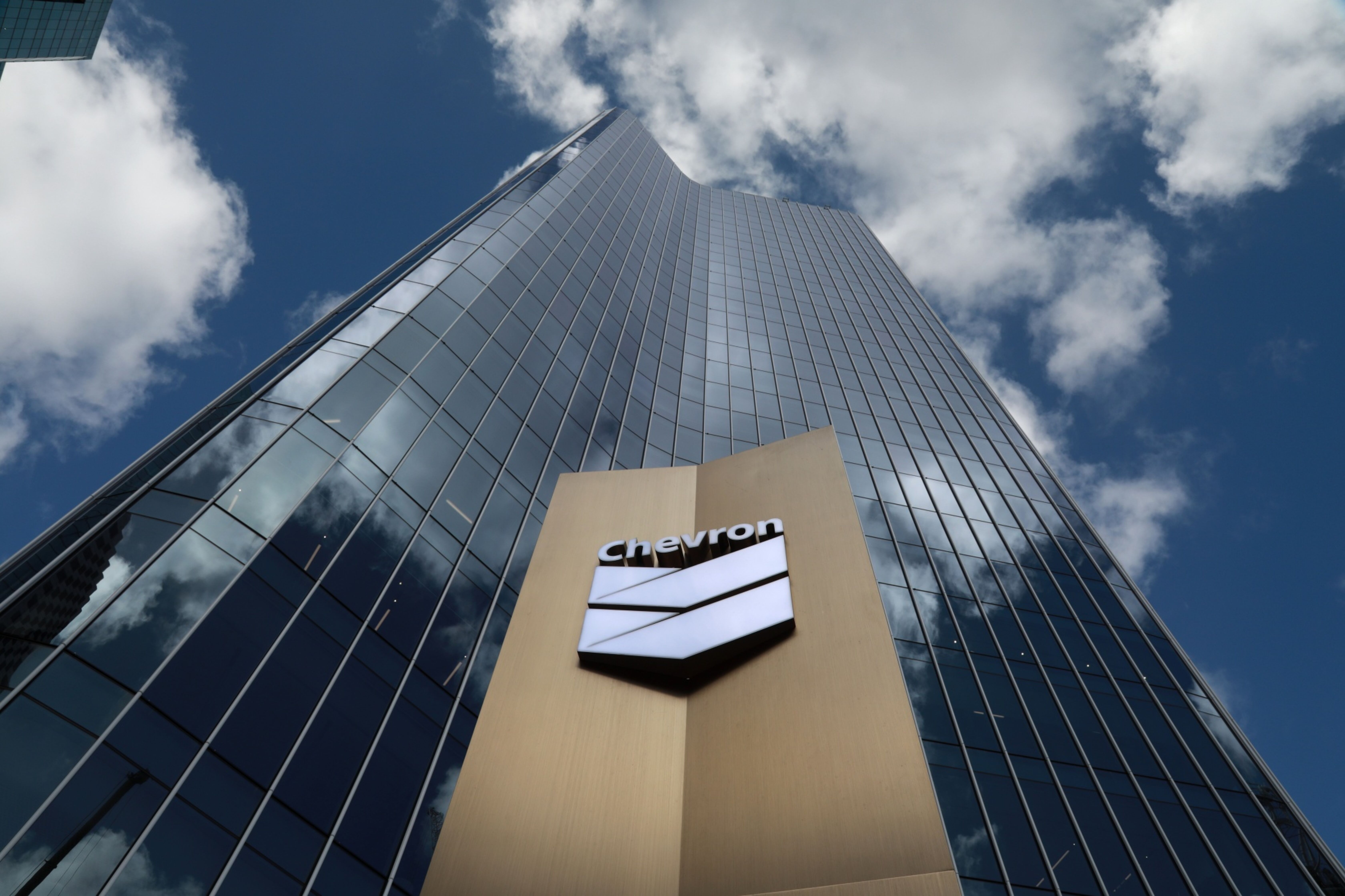 Chevron beats earning estimates following “record” oil and gas production